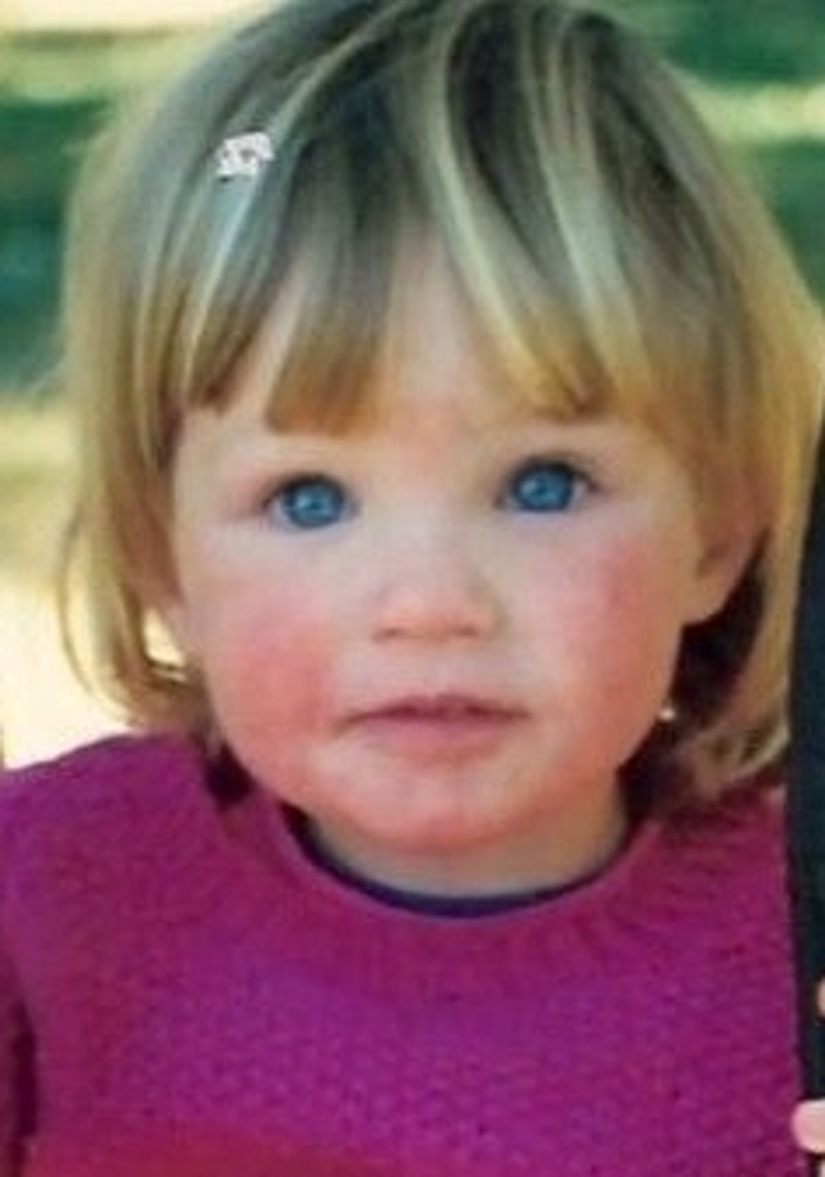 25 Famous Supermodels and Their Beautiful Childhood Pictures - Onedio