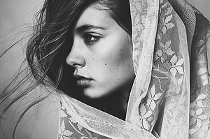 Siyah Beyaz Fotoğrafları Sevenler İçin 15 Harika Görsel - Onedio