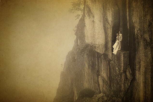 100 Metre Yüksekliğindeki Uçurumda Gelin ve Damadın Fotoğrafını Çeken ...