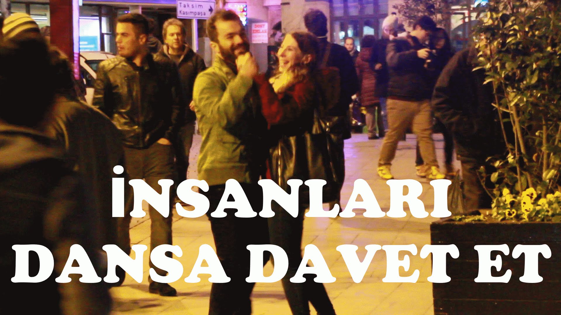 Tanımadığın İnsanları Dansa Davet Etmek | WhyShy - onedio.com