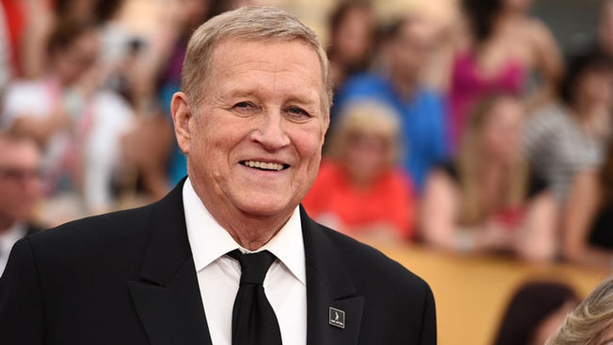 'Beyaz Gölge' Ken Howard Hayata Veda Etti - Onedio