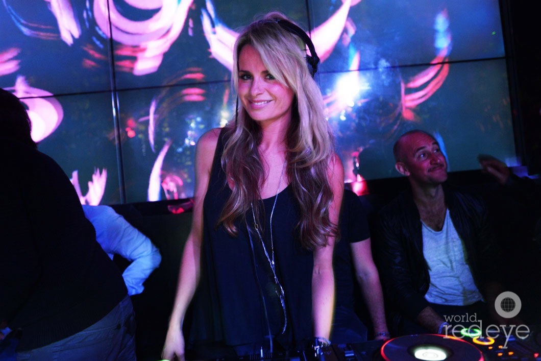 Güzelliği Müzikle Buluşturan Dünyanın En İyi 10 Kadın DJ'i - onedio.com