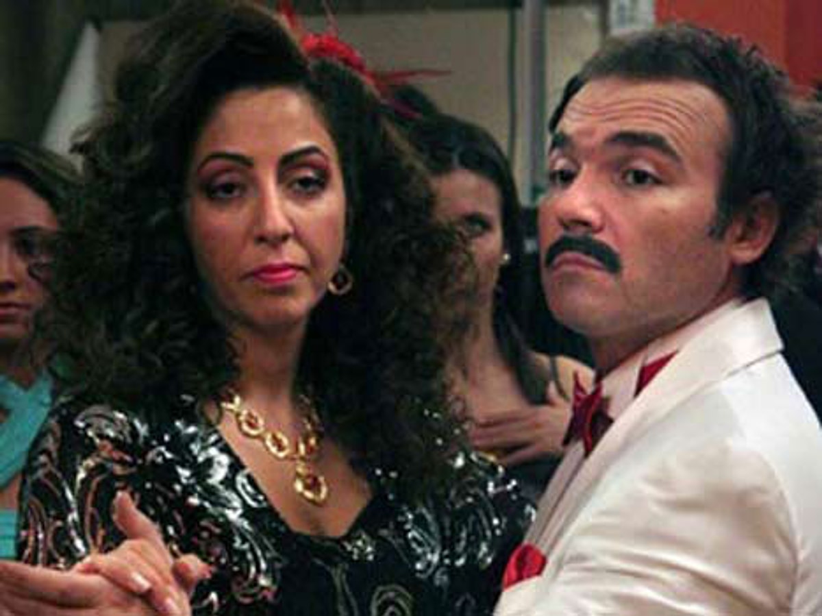 Ekranların En Sevilen İsimlerinden Eşsiz Yeteneğini Komediyle ...