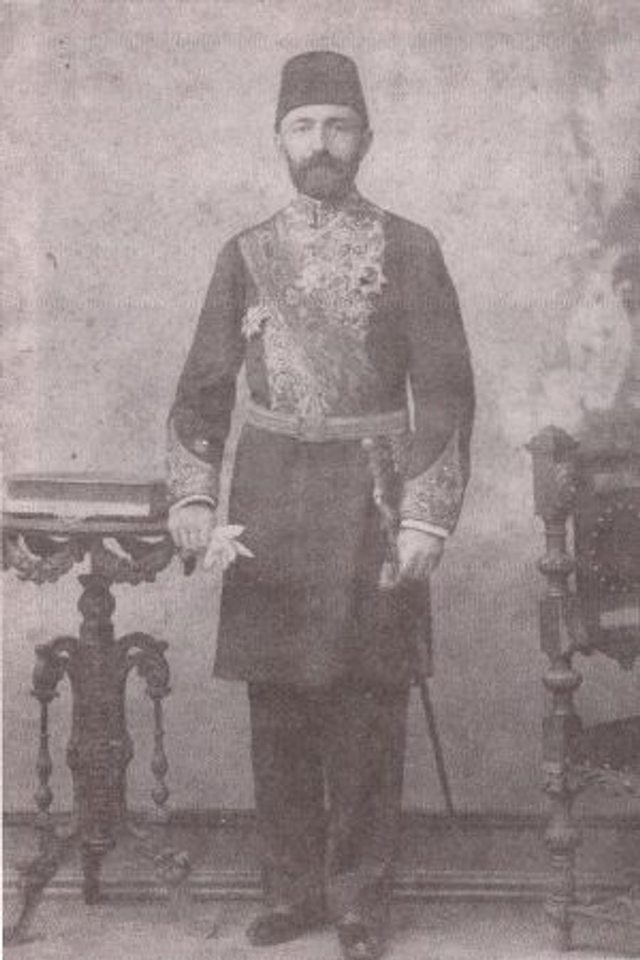 Eşini Kaybettikten Sonra Türk Edebiyatının En Dokunaklı Şiiri 'Makber'i ...