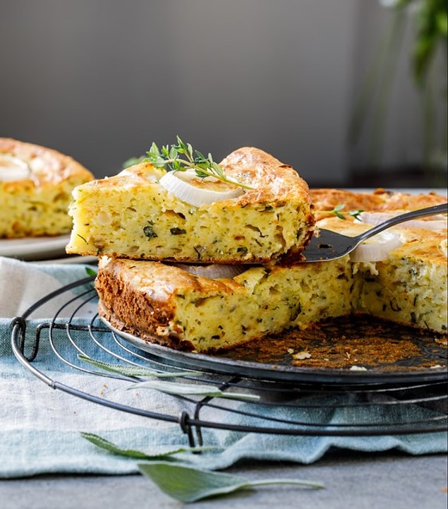 Tuzlu Kek Tarifi: Alışılmışın Dışına Çıkartan Börek Tadında Nefis Tuzlu ...