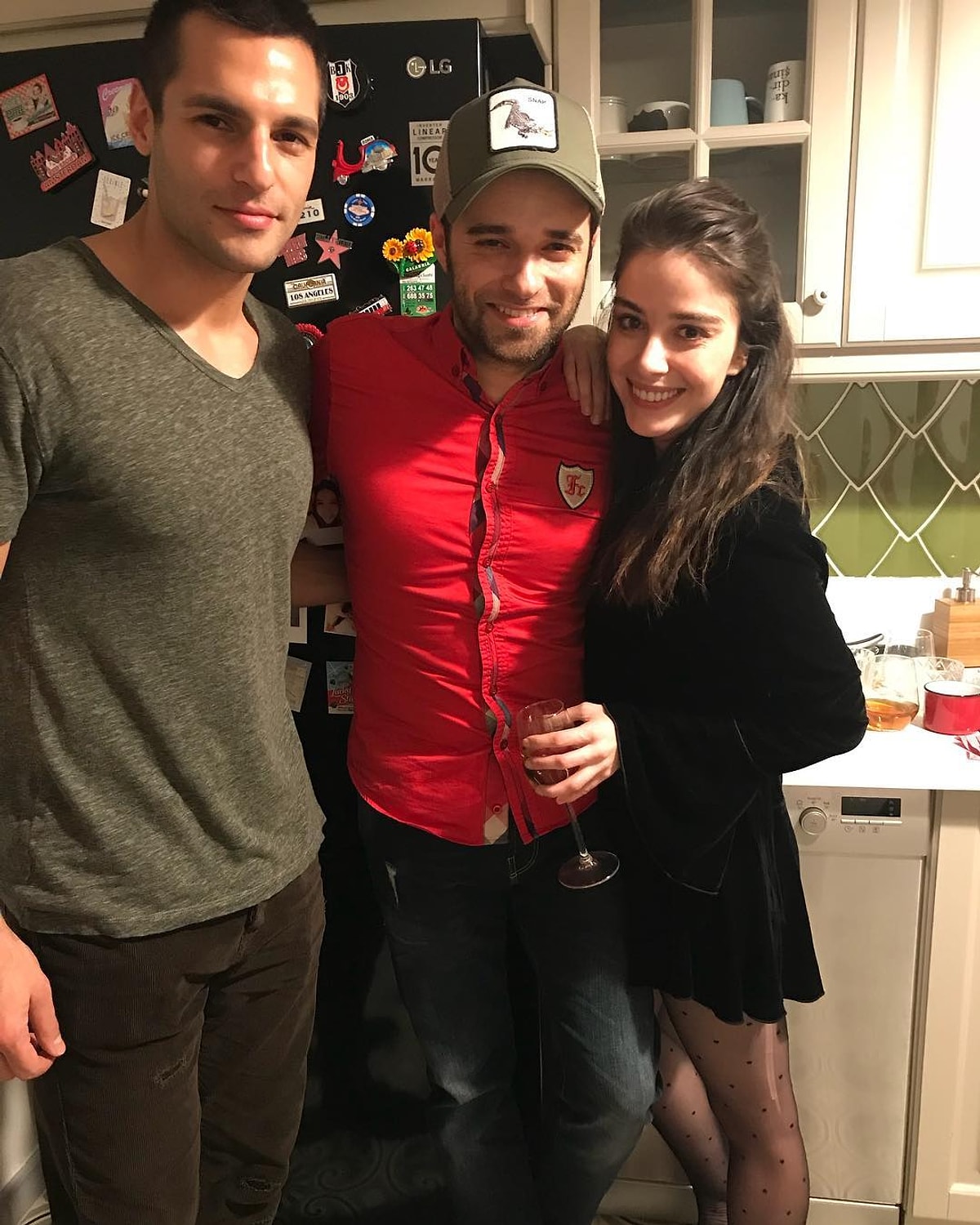 Vefat Eden Arda Öziri'nin Nişanlısı Vildan Örnek'in, Ünlü Oyuncunun Çok ...