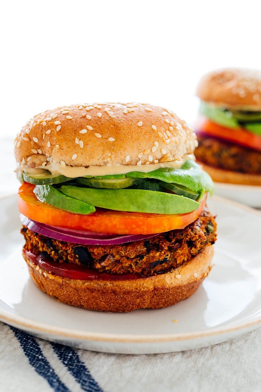 Ev Yapımı Hamburger Nasıl Yapılır? - Onedio Ev Yapımı Hamburger Nasıl Yapılır? - Onedio