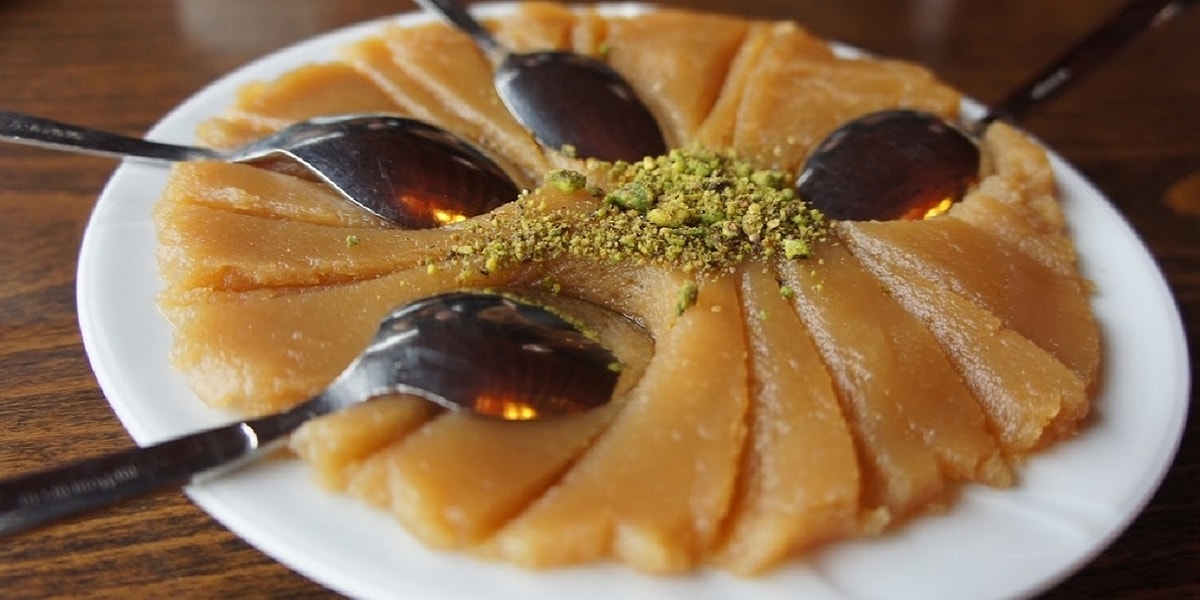 Un Helvası Nasıl Yapılır? Tam Ölçülü Un Helvası Tarifi… - Onedio