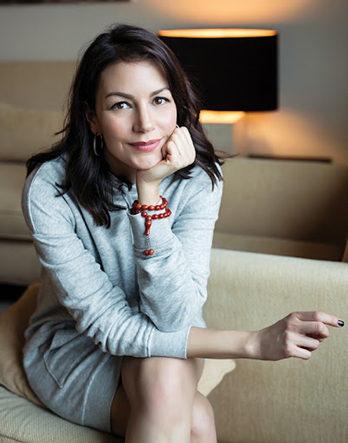 Oyuncu Defne Kayalar'dan Şok Eden Açıklamalar: Kahkaha Atamadığımı Fark ...