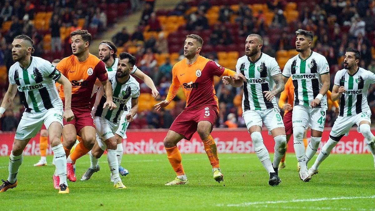 (ÖZET) Galatasaray - Denizlispor: Penatılarda 8-9 - Onedio