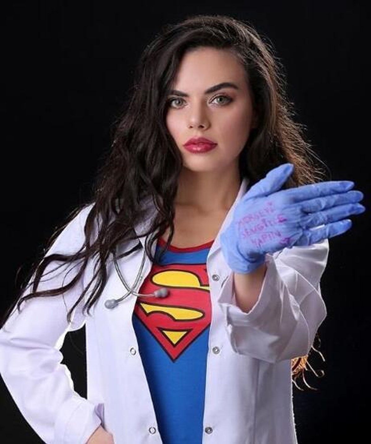 Berika Demir Kimdir? Ünlü Fenomen Doktor Berika Demir Kaç Yaşında ...