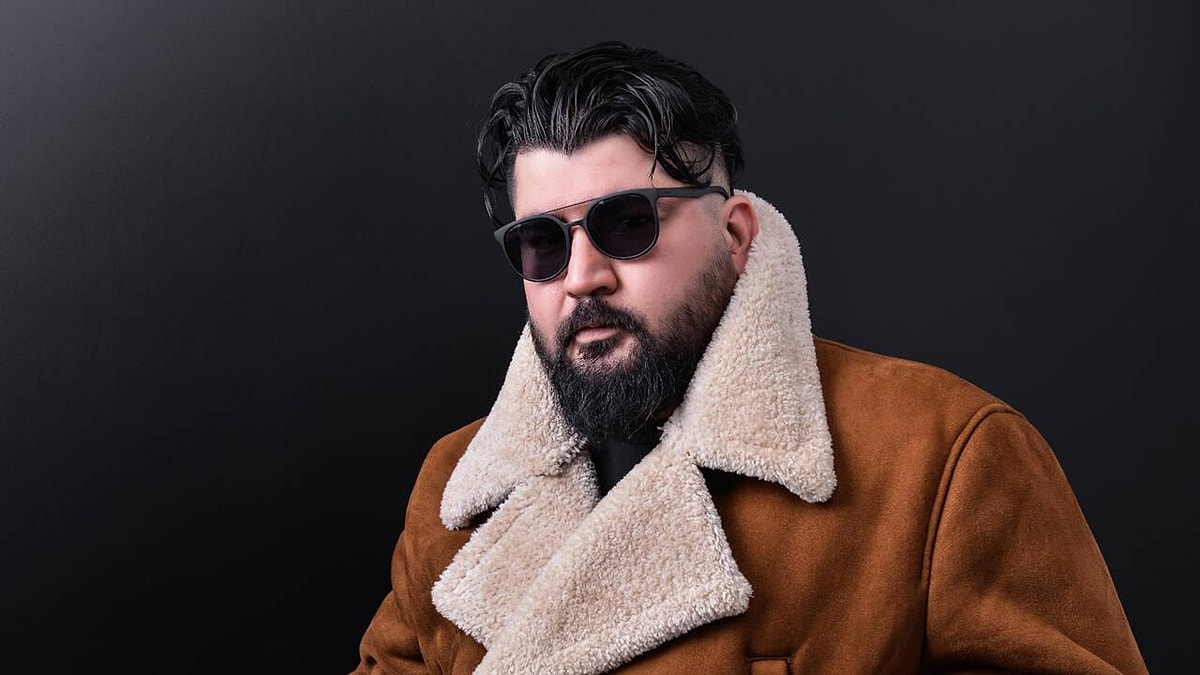 Eypio Kimdir, Kaç Yaşında, Nereli, Evli mi, Çocuğu Var mı? Eypio'nun ... Eypio Kimdir, Kaç Yaşında, Nereli, Evli mi, Çocuğu Var mı? Eypio'nun ...