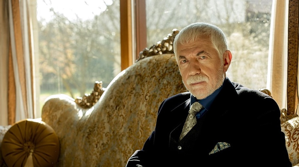 Selçuk Özer Kimdir? Usta Oyuncu Selçuk Özer Nereli, Kaç Yaşında, Hangi ...