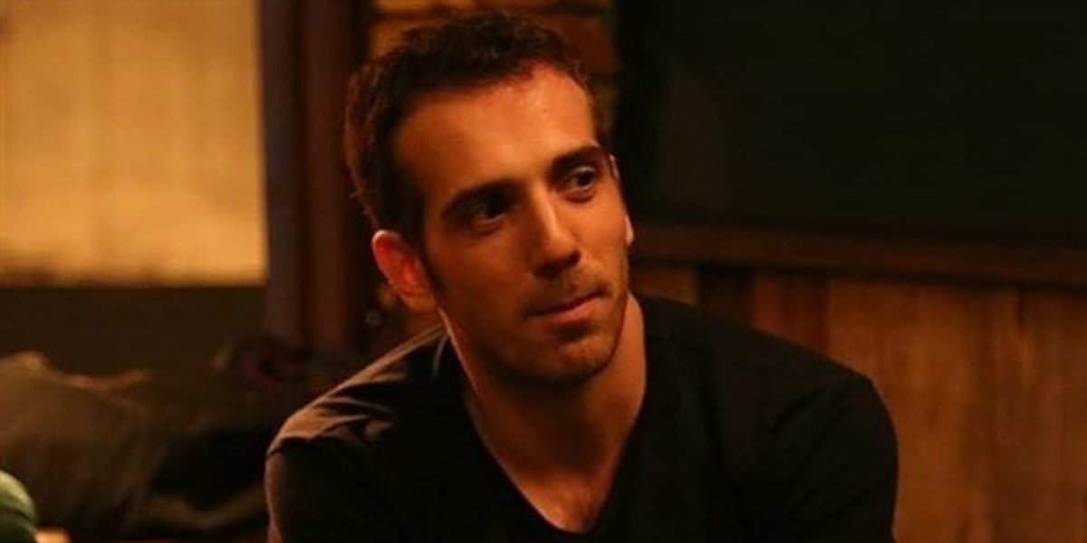 Emre Yetim Kimdir? - Onedio