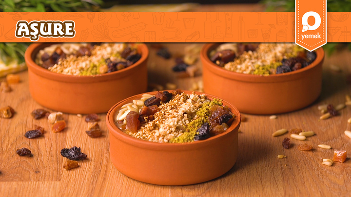 Geleneksel Tatlıların En Sevileni, Tam Ölçülü Aşure Nasıl Yapılır? - Onedio