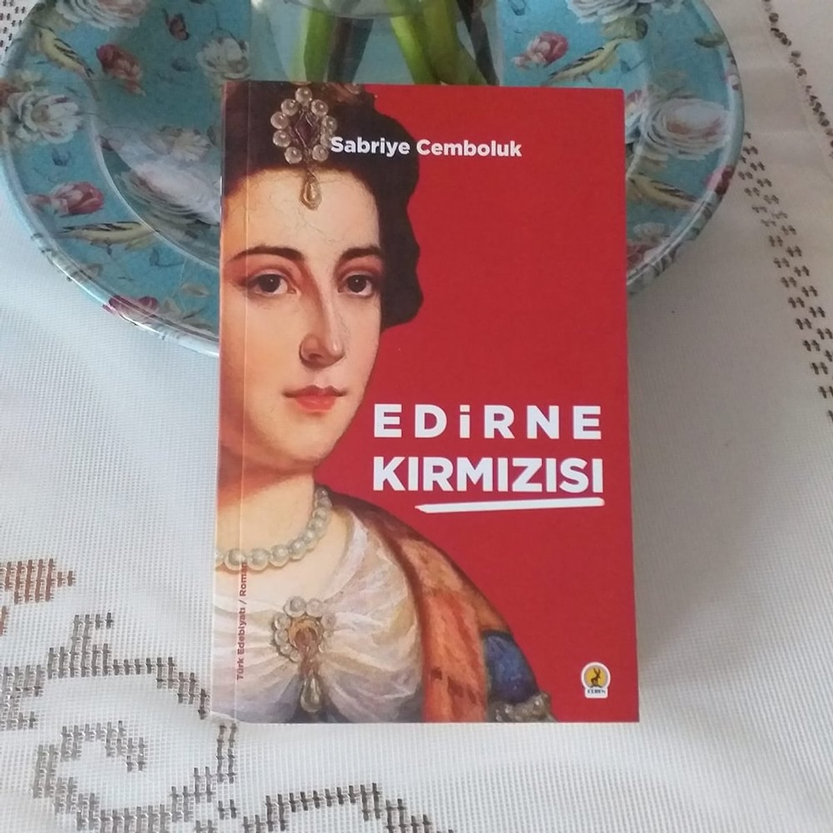 Türkçe Roman Önerileri - Onedio