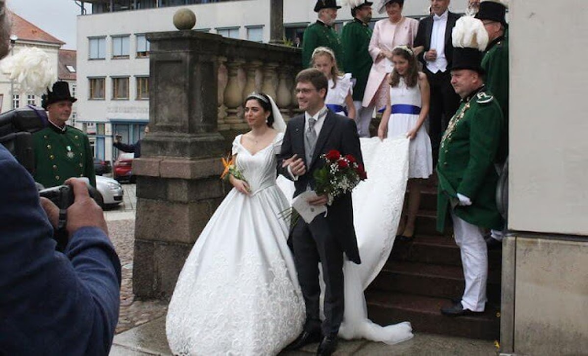 Alman Veliaht Prens ve Hande Macit'in Düğünü - Onedio