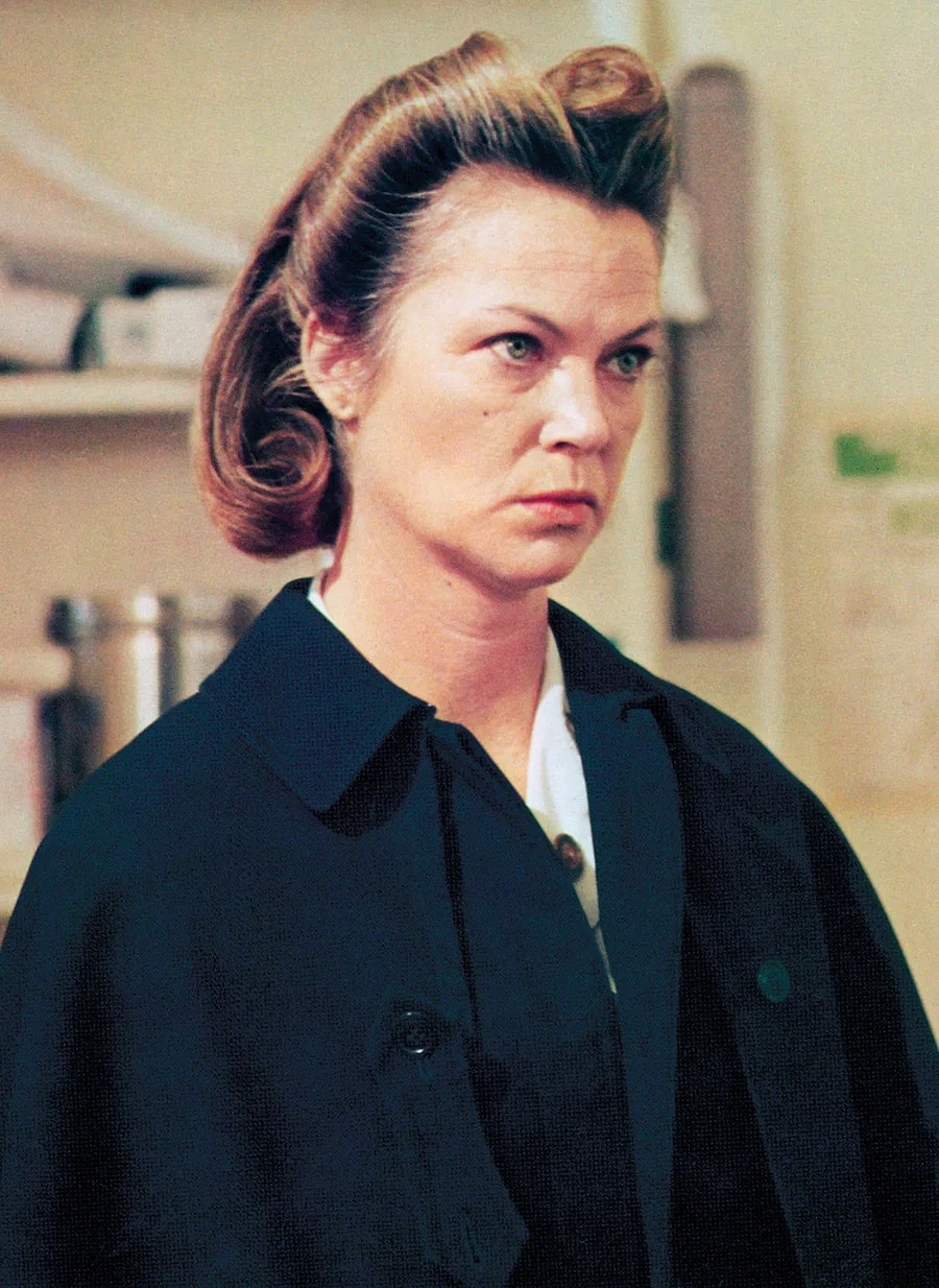 'Guguk Kuşu' ve 'Star Trek' Yapımlarının Yıldızı Louise Fletcher ...