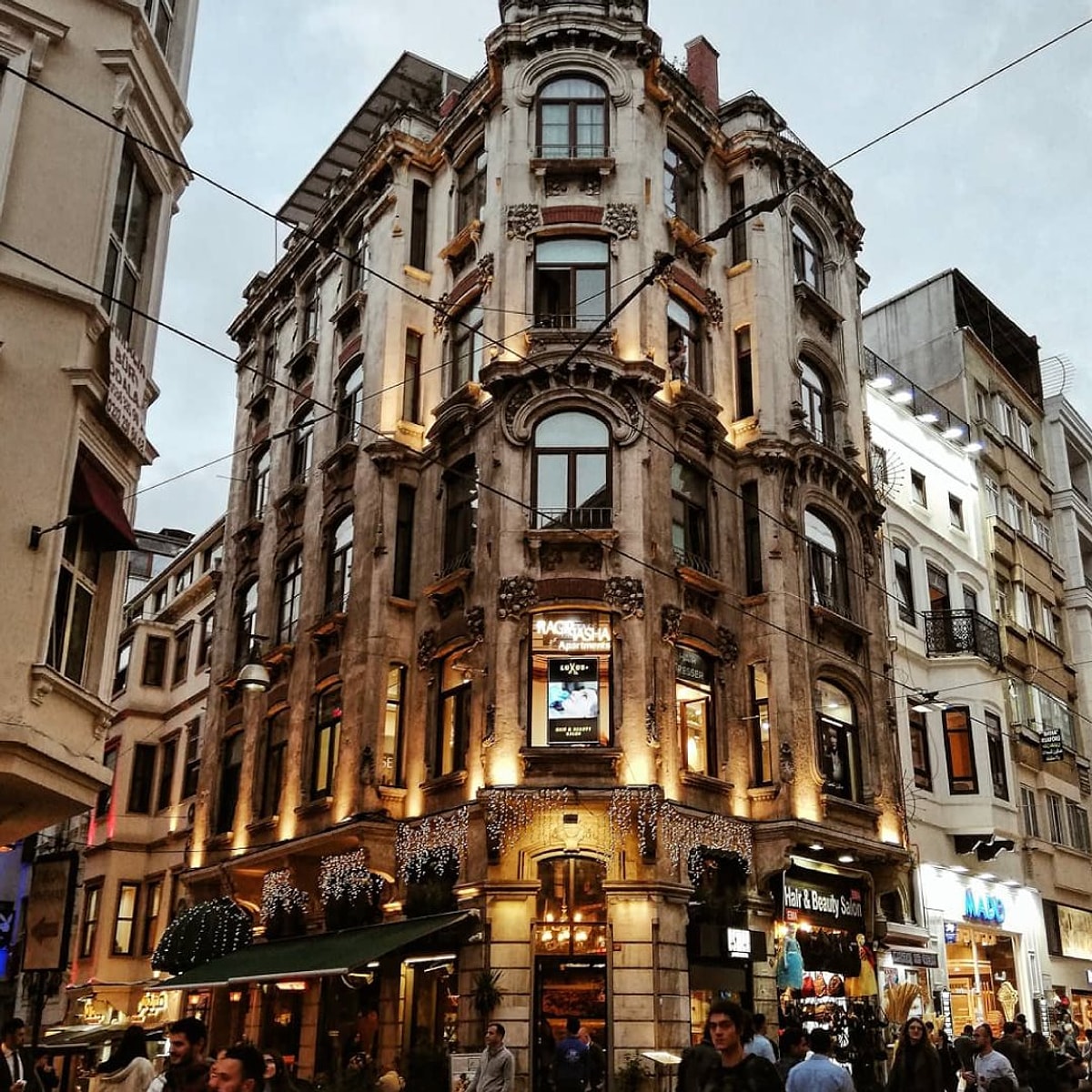 İstanbul'daki Tarihi Apartmanlar ve Hikayeleri - Onedio