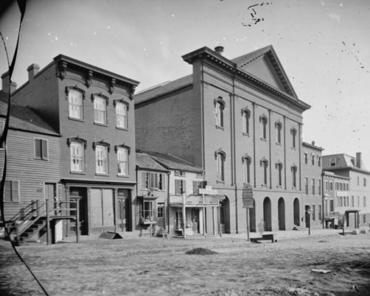 Henry Rathbone'un Göz Dolduran Trajik Hikayesi - Onedio