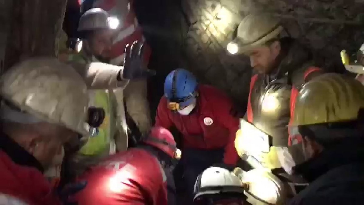 Bu Kez Kömür İçin Değil, Ömür İçin Geldiler: Onlarca Canı Kurtaran ...