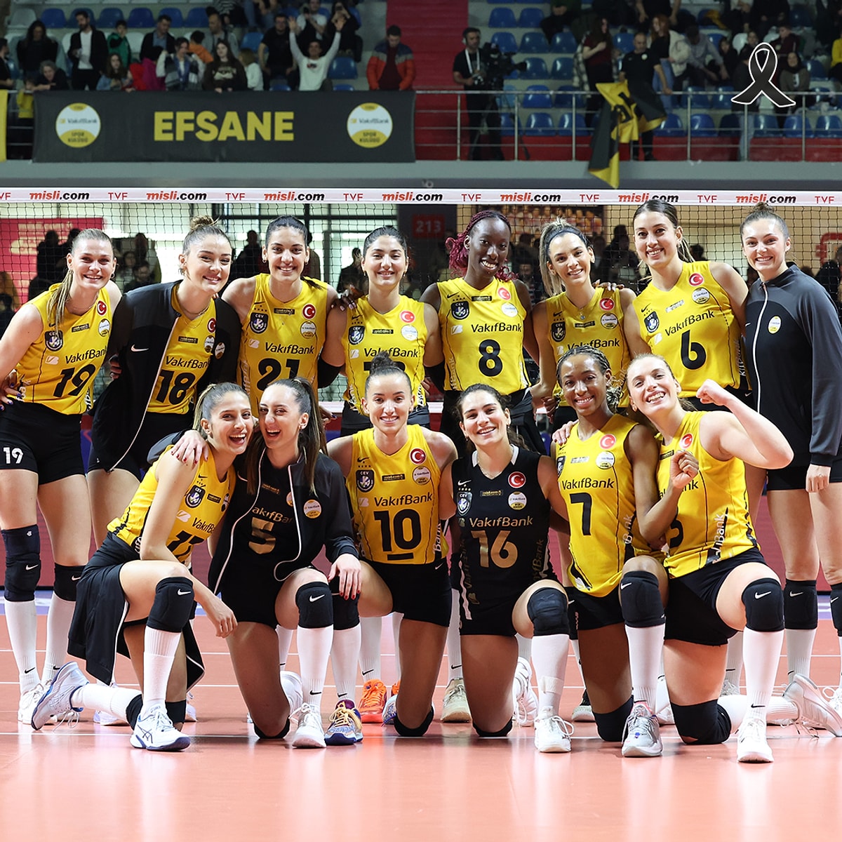Voleybolcu Ayça Aykaç'a Yorum Yapan Densize Nişanlısı Mert Altıntaş'ın ...