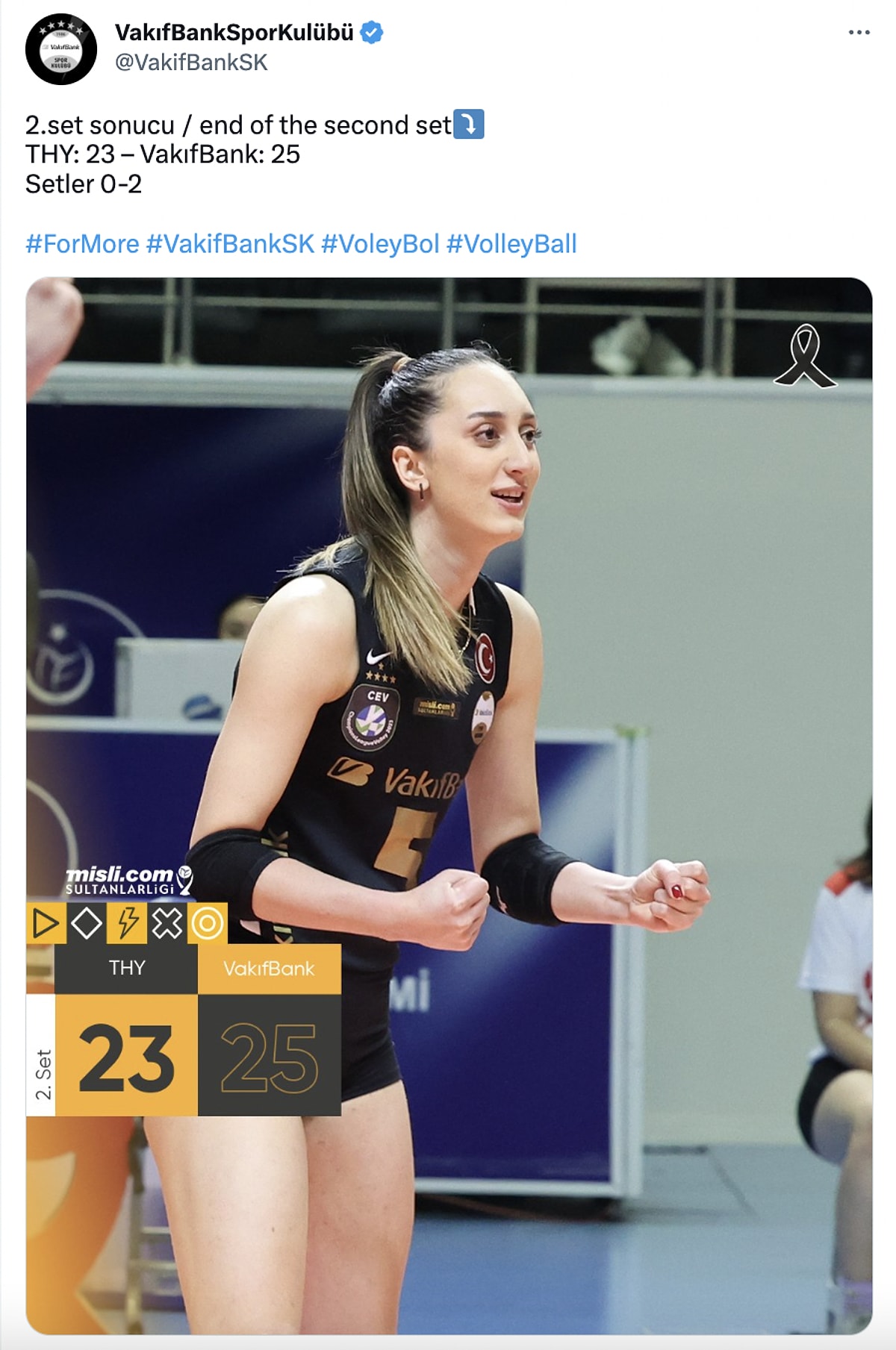 Voleybolcu Ayça Aykaç'a Yorum Yapan Densize Nişanlısı Mert Altıntaş'ın ...