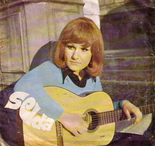 Selda Bağcan: The Voice of Resistance and Love - Onedio