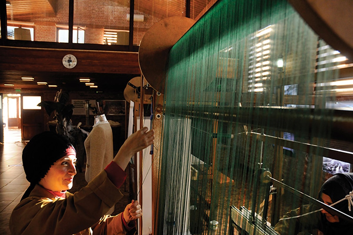 Silk Production in Bursa: The History and Craftsmanship Behind Turkish Silk - Onedio