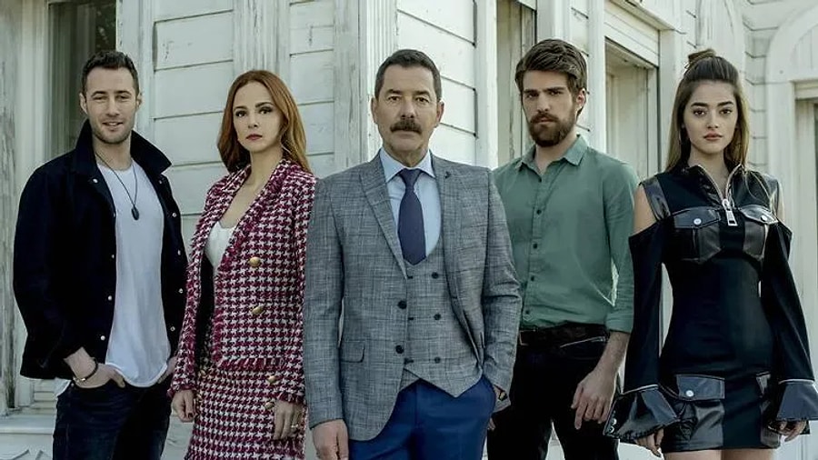 The Turkish Drama "Zalim Istanbul" (Cruel Istanbul): Plot, Cast, and ...