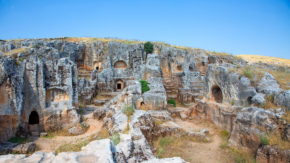 Perre Antik Kenti Keşfi: Adıyaman'ın Gizemli Hazinesinde Geçmişin ...