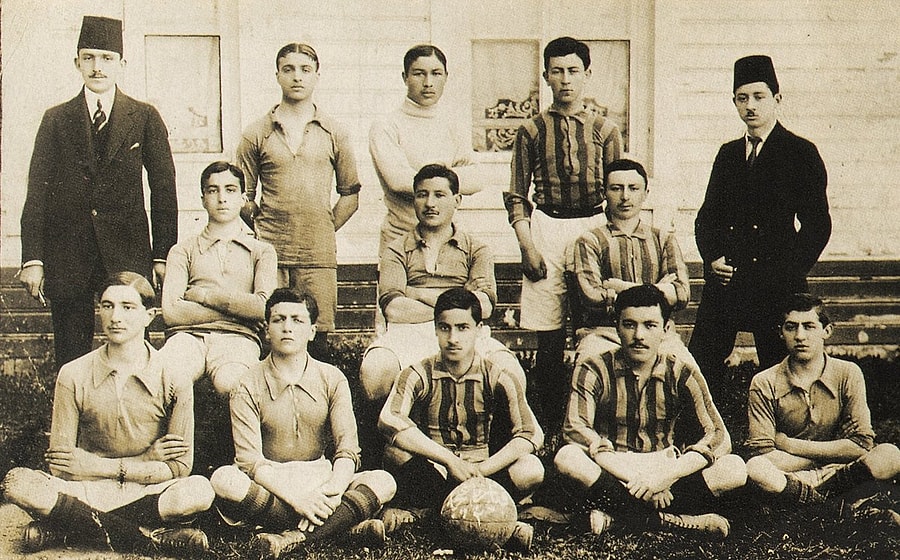 Fenerbahçe S.K.: A Century of Glory, Legends, and Fervent Fandom ...