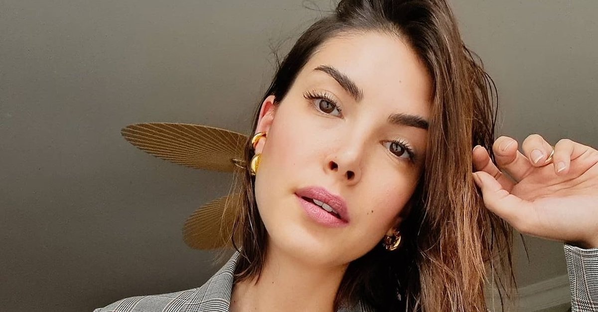 Deniz Baysal: A Shining Star of Turkish Television and Cinema - Onedio