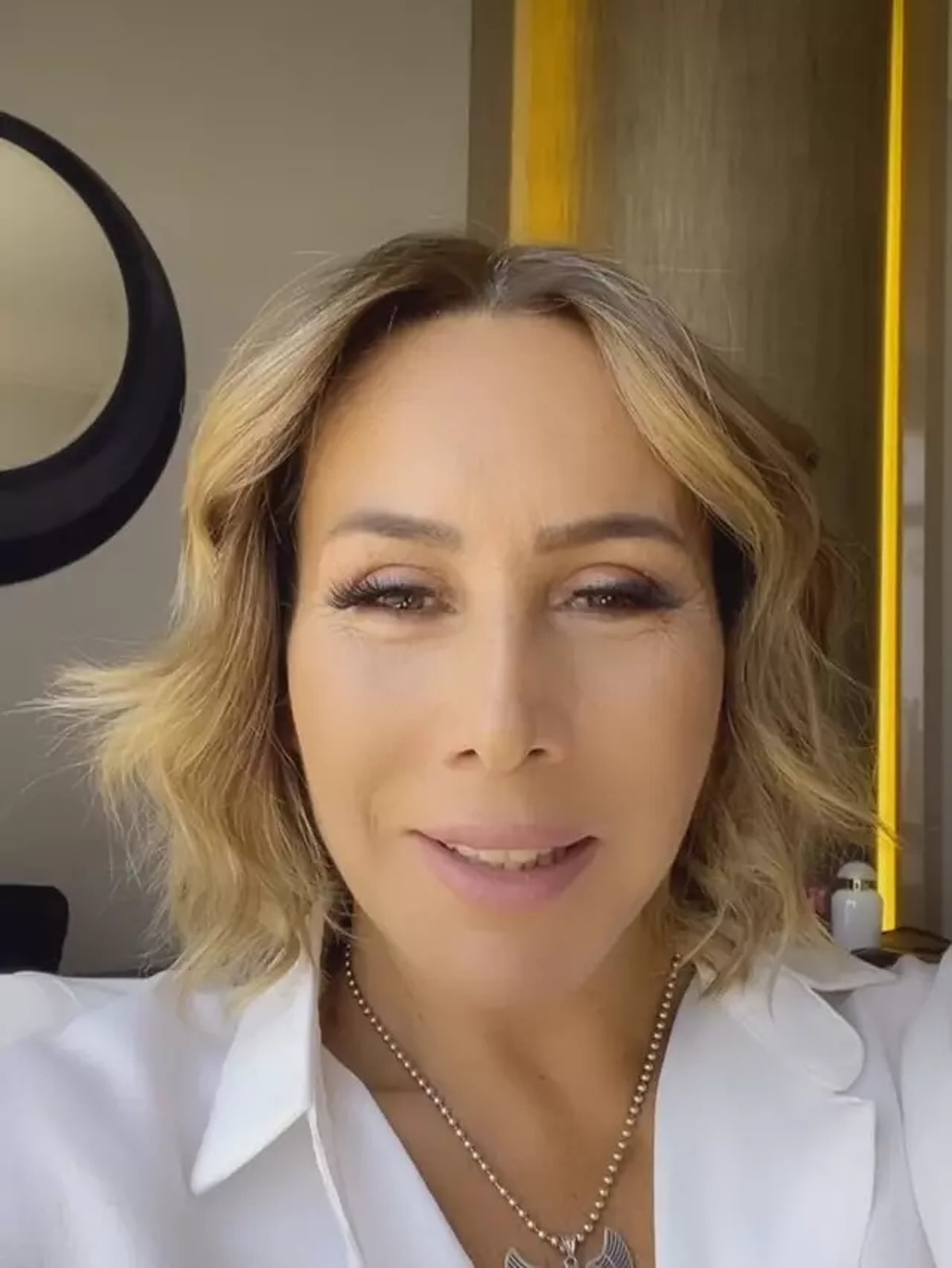 Bir Dönemin Yıldız İsmiydi: Oryantal Asena'nın Son Hali Görenleri ...