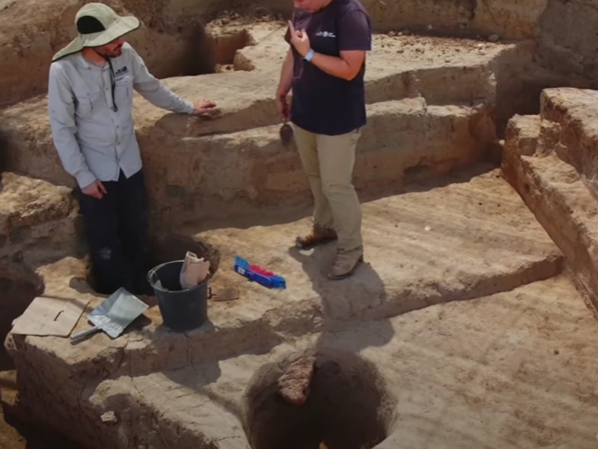 İsrail'de 5.500 Yıllık Antik Kent Kapısı Bulundu! - Onedio