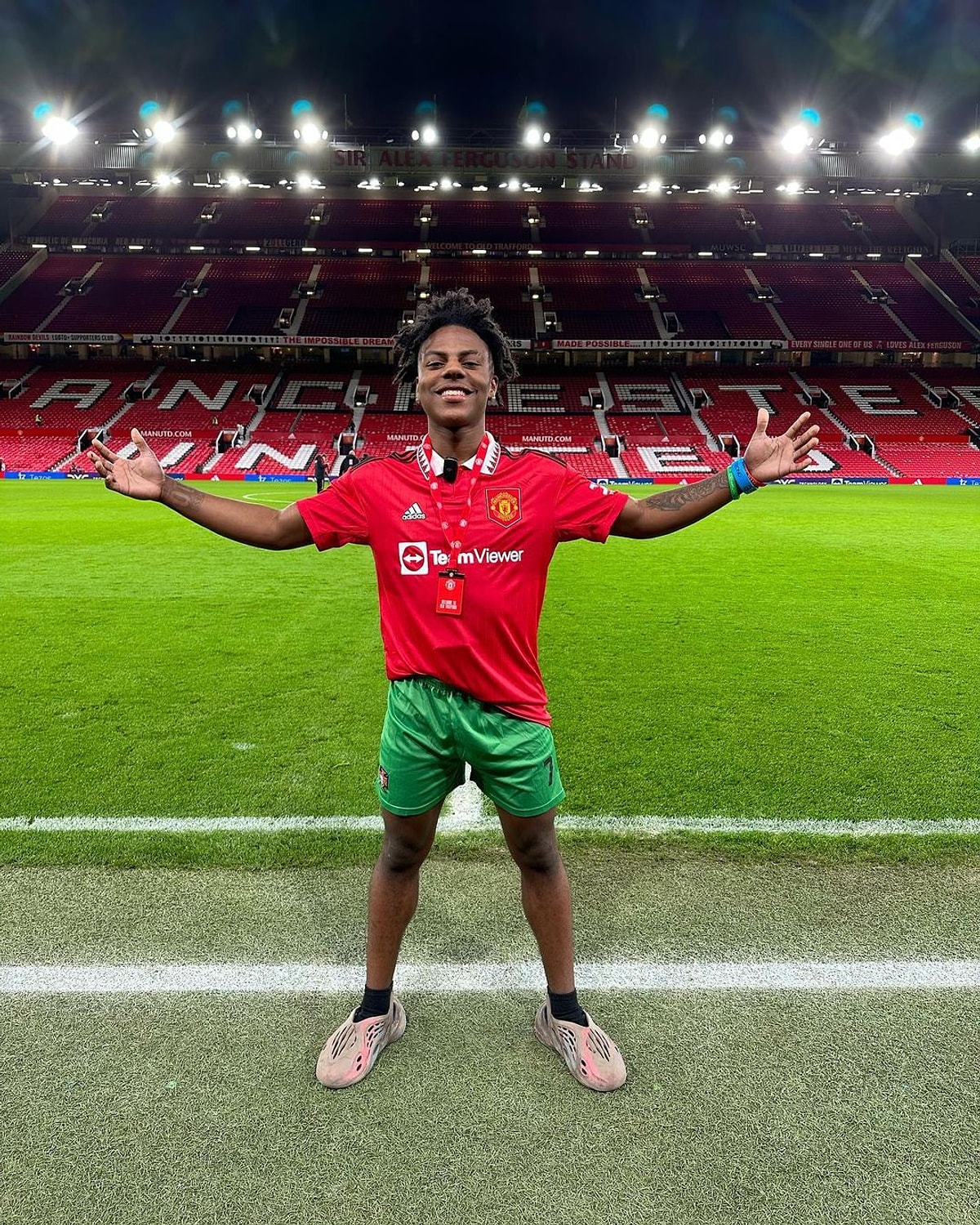 IShowSpeed Manchester United Taraftarlığını Bıraktı, Galatasaray'ın ...