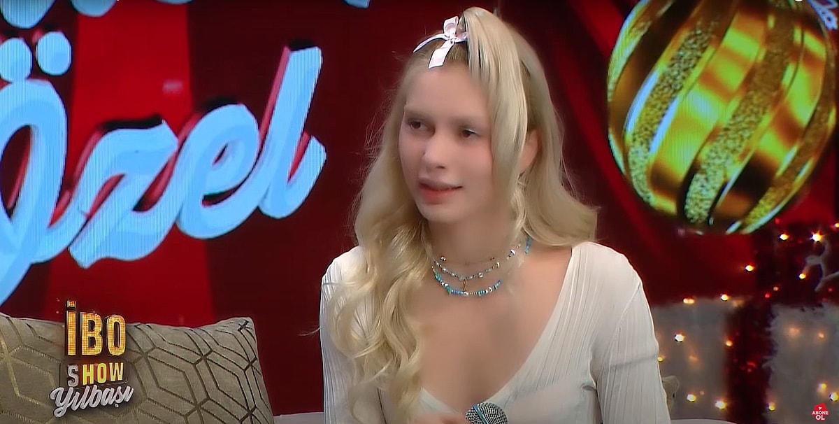 Kadınları Kötülerin Elinden Almakta Dünya Markası Olan İbrahim Tatlıses, Aleyna Tilki'yi ...