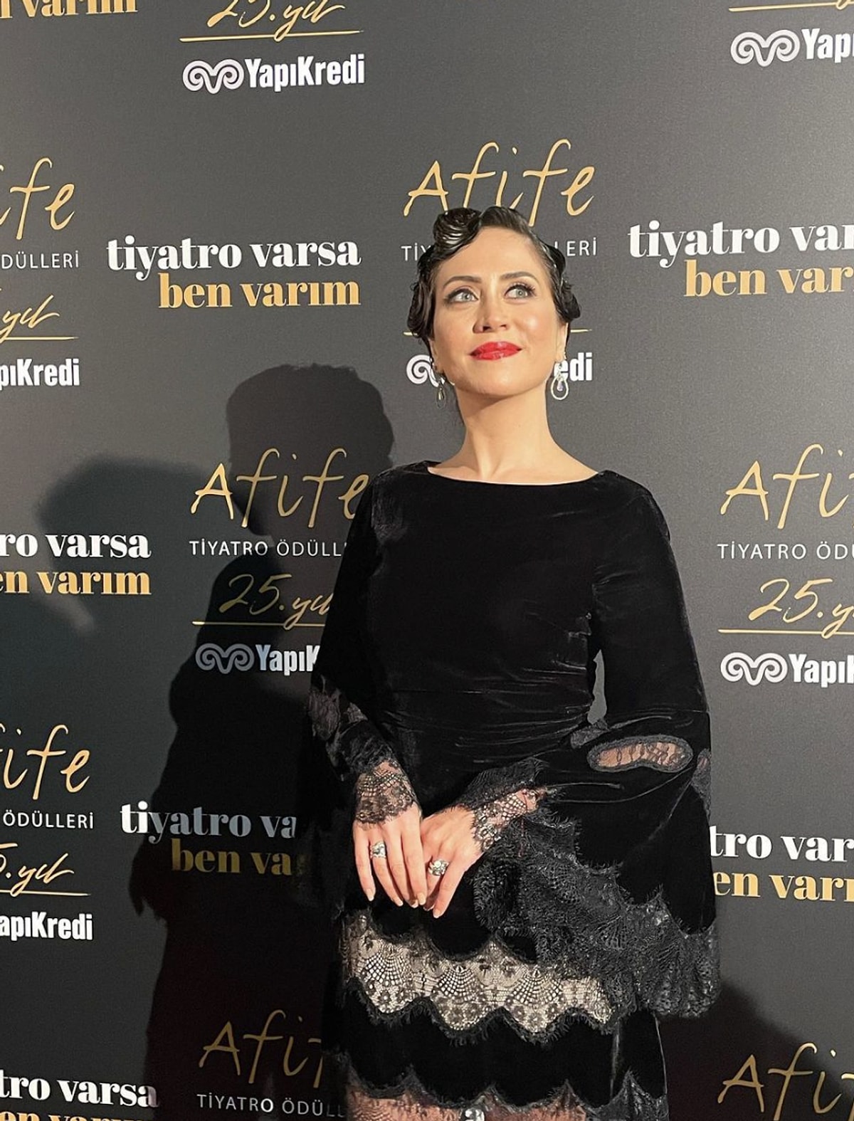 Kızıl Goncalar'ın Hasna'sı Selen Öztürk'ün Gerçek Hayattaki Hali Hayran ...