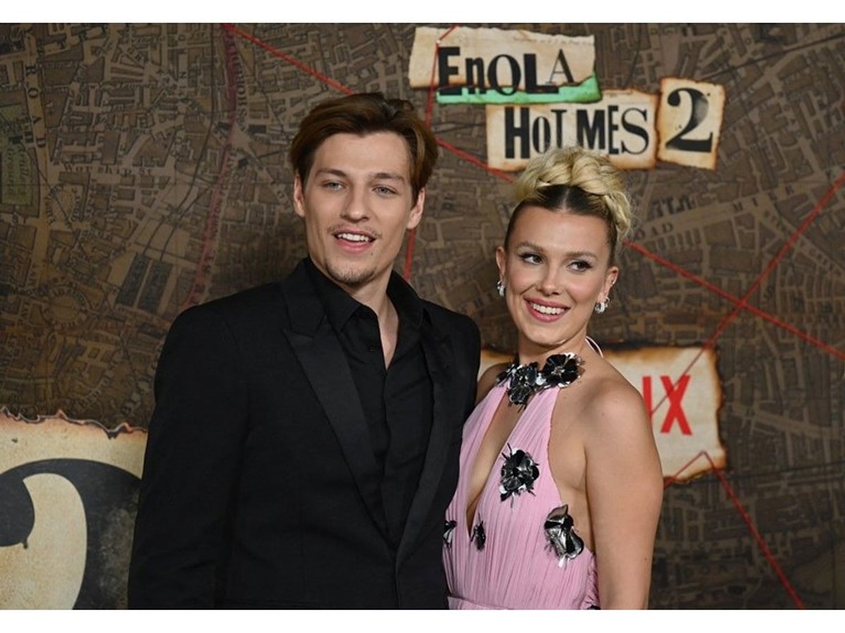 Gözlerimizin Önünde Büyüyen 19 Yaşındaki Stranger Things Yıldızı Millie ...