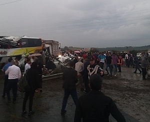 Mersin'de Zincirleme Trafik Kazası: Yolcu Otobüsü de Karıştı, Çok ...