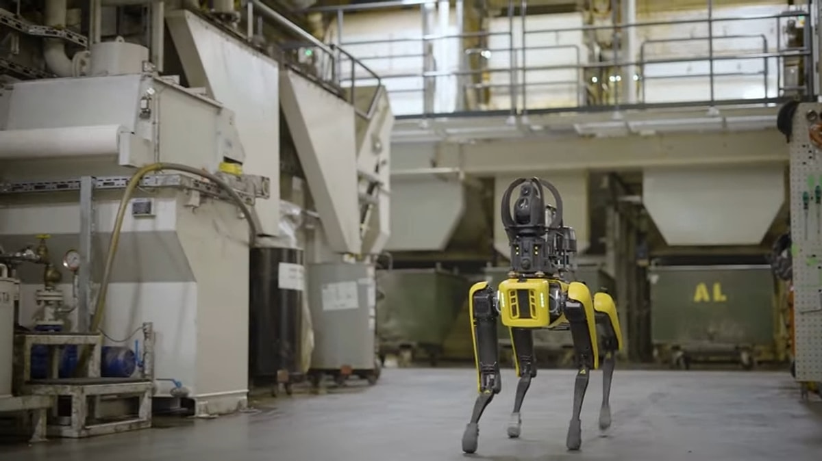 Robot Köpek SpOTTO BMW Fabrikasında İşe Başladı - Onedio