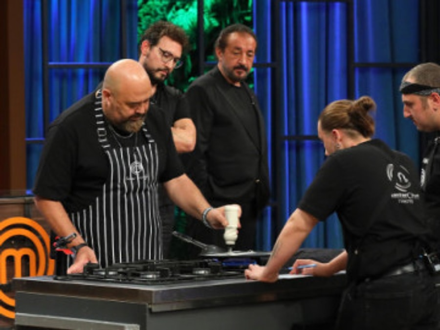 Yine Ucundan Kaçırdı: MasterChef Beyza'nın Tabağını Son Anda Kaşıktan ...