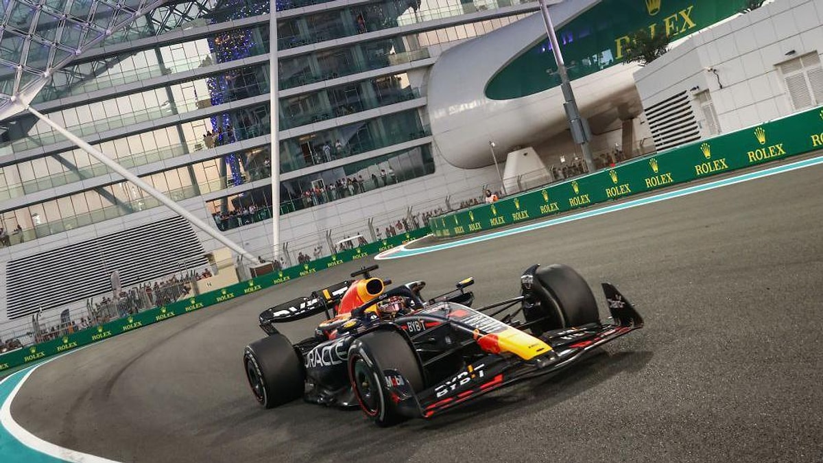 Formula 1'in Efsanesi Lewis Hamilton "Donut" Yaparak Mercedes'e Veda ...