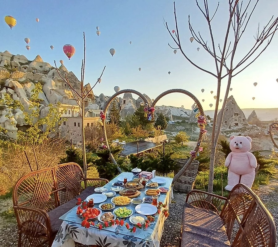 Traditional Turkish Breakfast in Cappadocia - Onedio