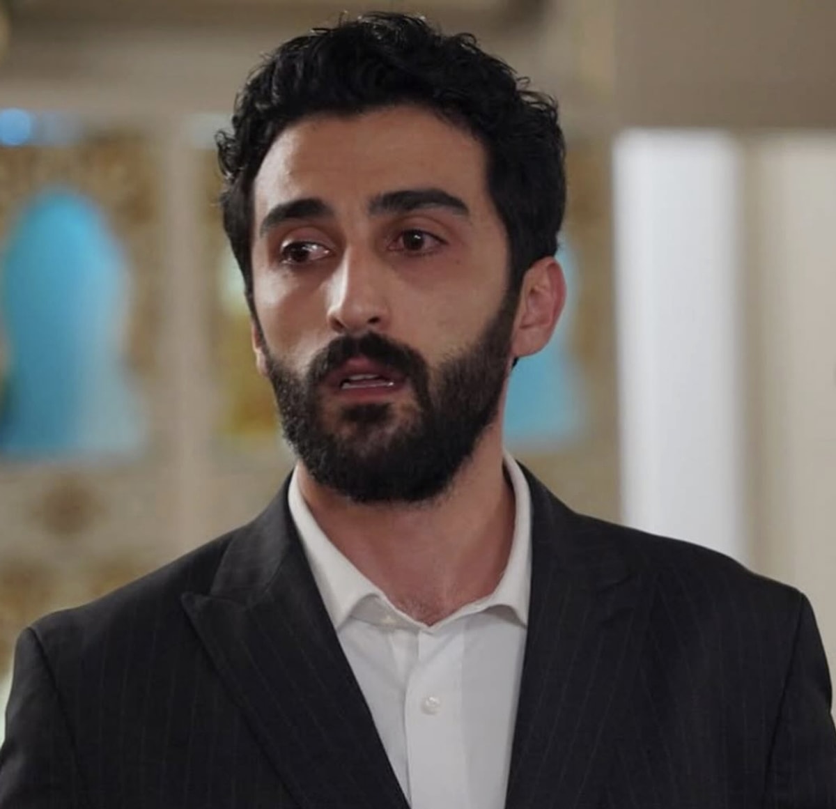 Kızılcık Şerbeti'nde Firaz, Aldatma İçin Nursema'yı Suçladı - Onedio