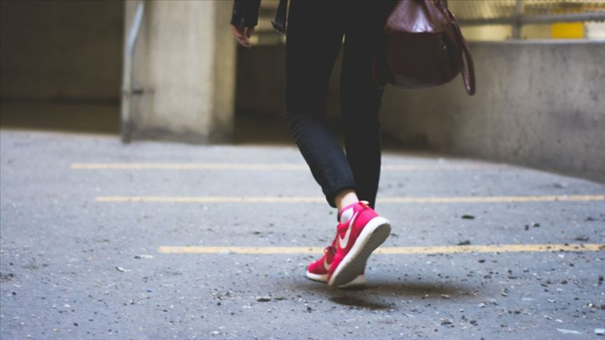 Speed Limit Introduced for Pedestrians - Onedio