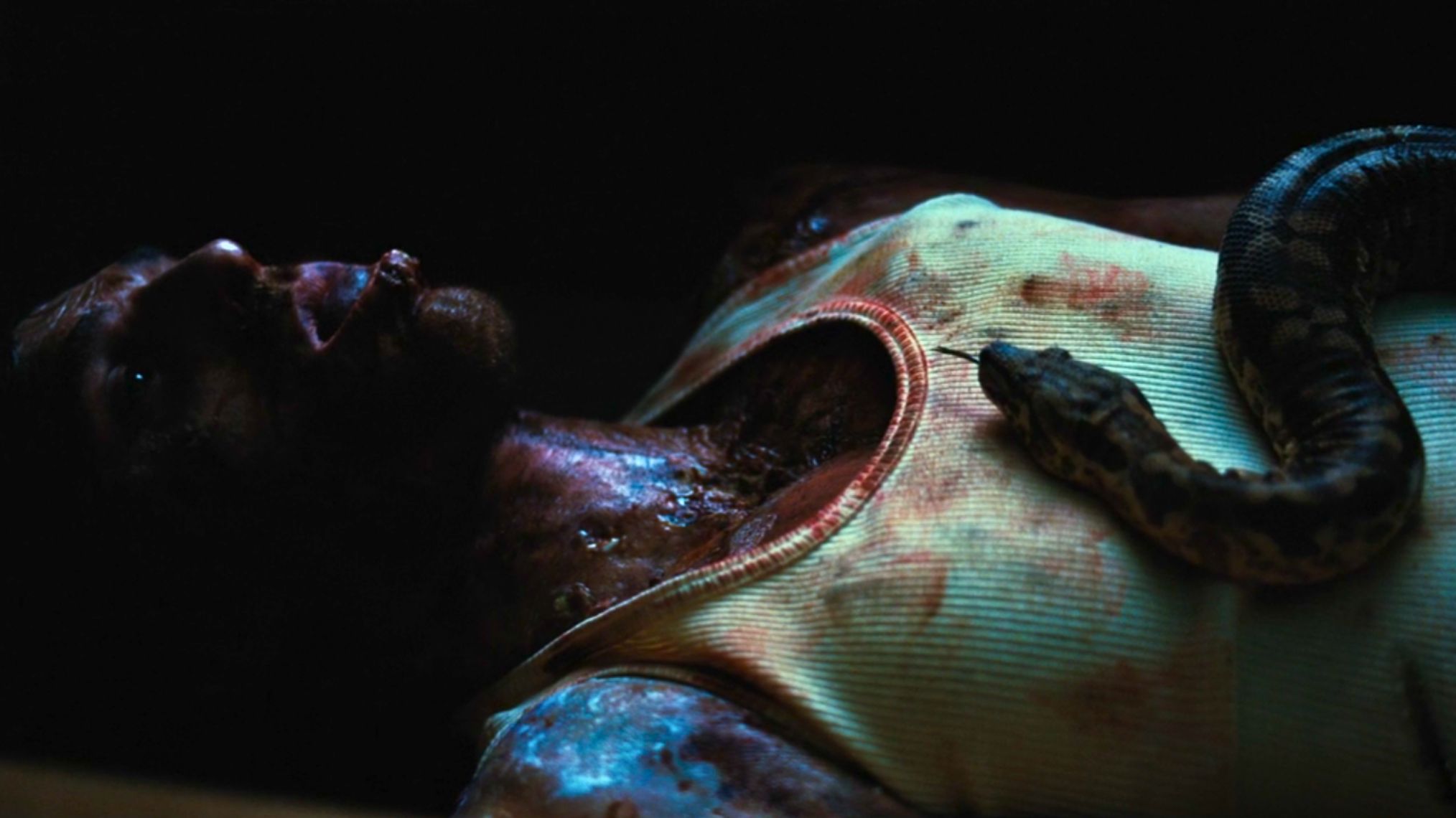 How Was the Snake Scene in Euphoria Filmed? - Onedio